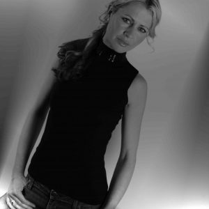 Biography – Jo Appleby Soprano UK